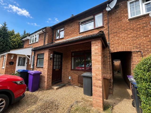 3 bedroom terraced house to rent