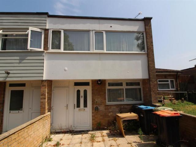3 bedroom terraced house to rent