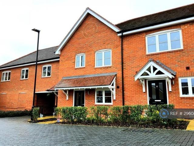 3 bedroom terraced house to rent