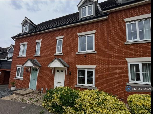 3 bedroom terraced house to rent