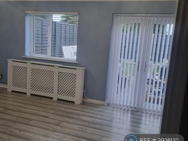 3 bedroom terraced house to rent