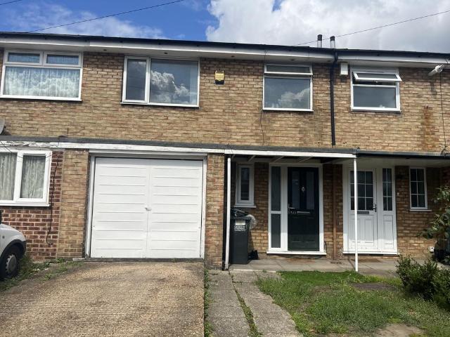 3 bedroom terraced house to rent