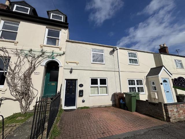 3 bedroom terraced house to rent