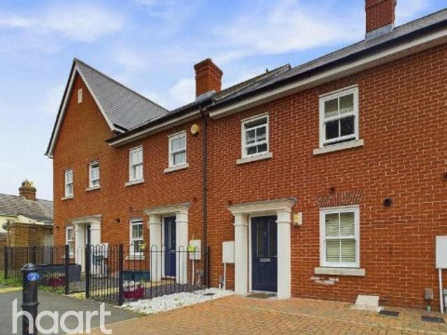 3 bedroom terraced house to rent