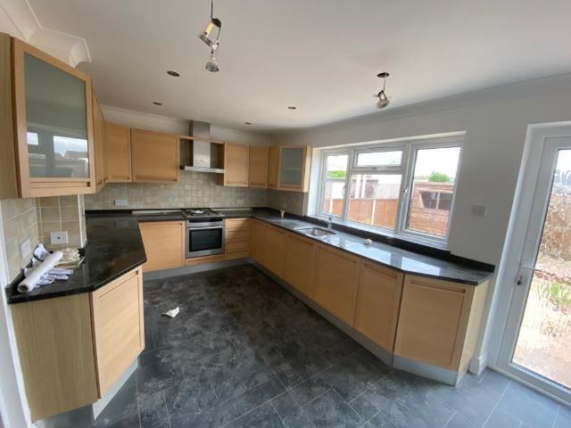 3 bedroom terraced house to rent