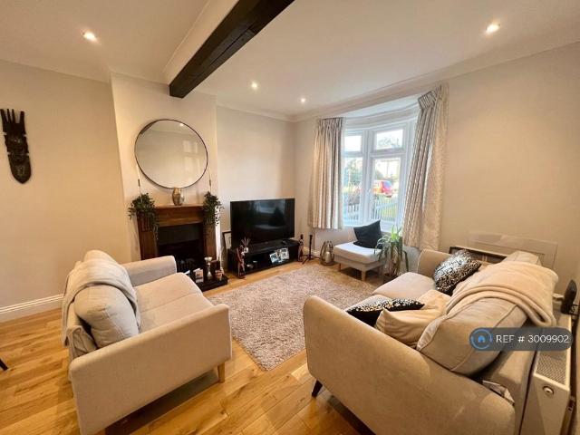 3 bedroom terraced house to rent