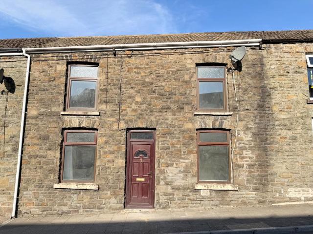 3 bedroom terraced house to rent