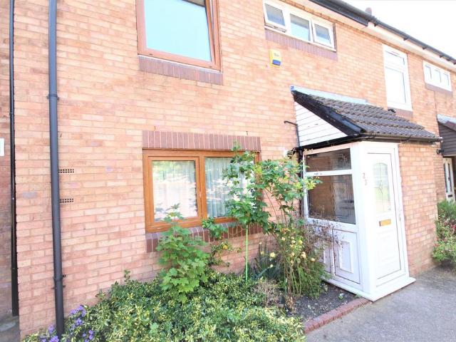 3 bedroom terraced house to rent