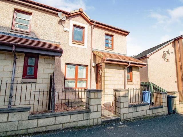 3 bedroom terraced house to rent