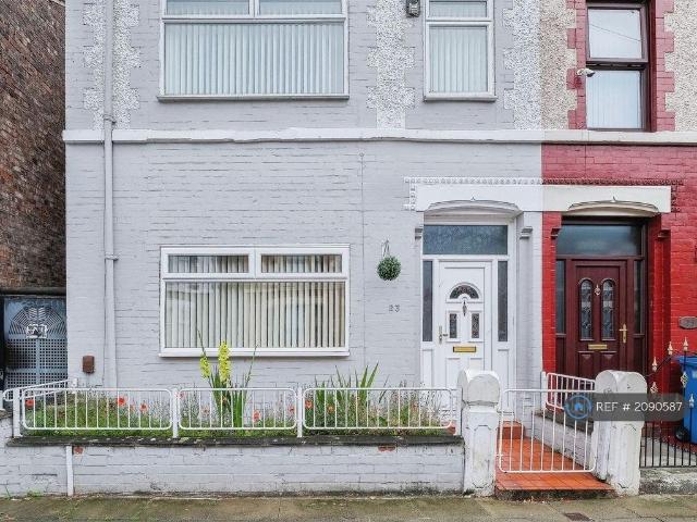 3 bedroom terraced house to rent