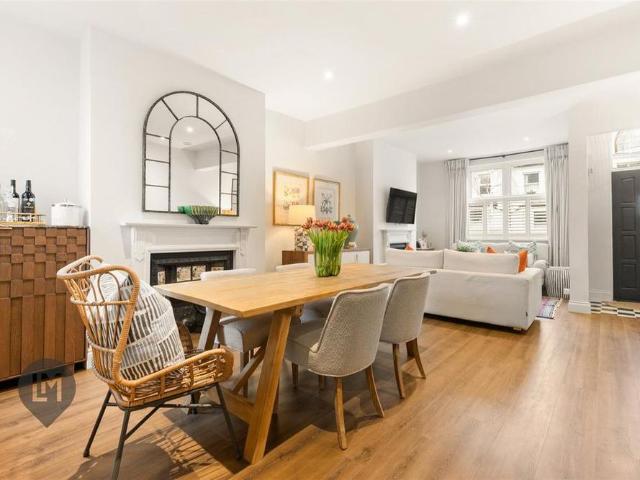 3 bedroom terraced house to rent