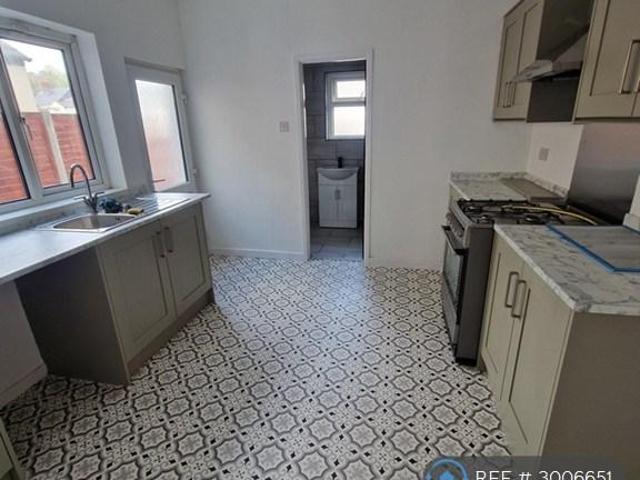 3 bedroom terraced house to rent