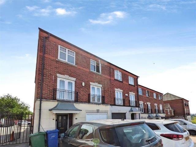 3 bedroom terraced house to rent