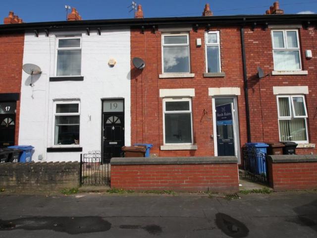 3 bedroom terraced house to rent