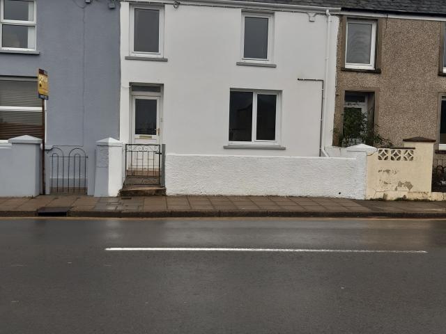 3 bedroom terraced house to rent