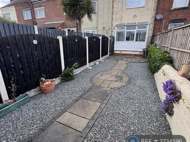 3 bedroom terraced house to rent