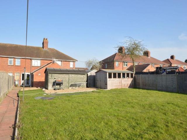 3 bedroom terraced house to rent