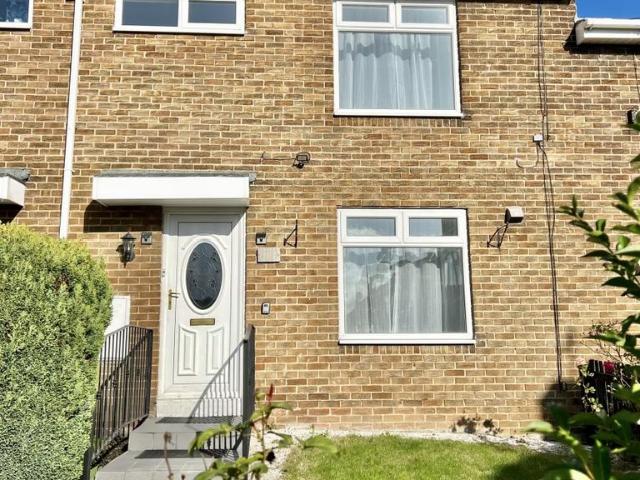 3 bedroom terraced house to rent