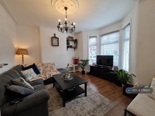 3 bedroom terraced house to rent