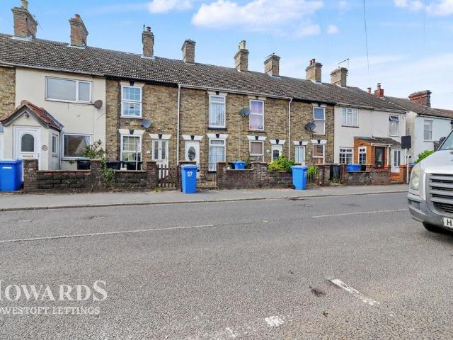 3 bedroom terraced house to rent