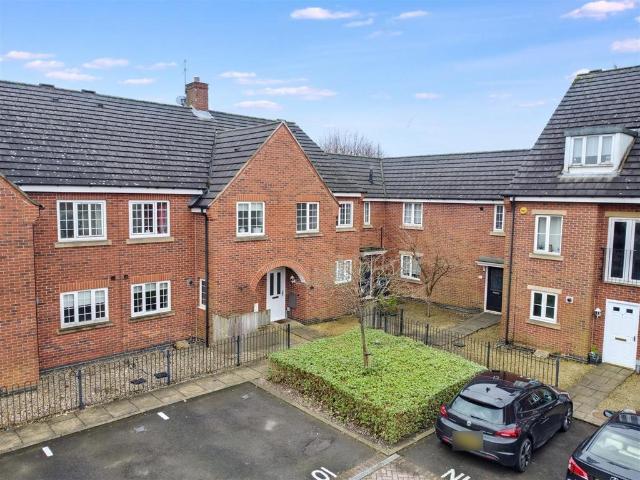 3 bedroom terraced house to rent