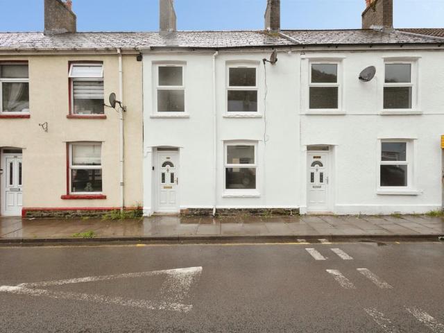 3 bedroom terraced house to rent
