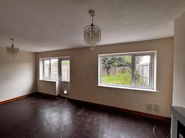 3 bedroom terraced house to rent