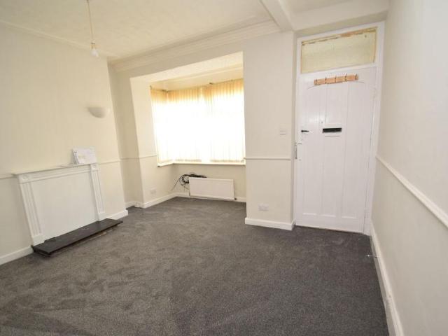 3 bedroom terraced house to rent
