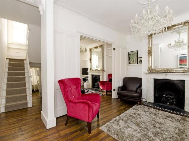 3 bedroom terraced house to rent