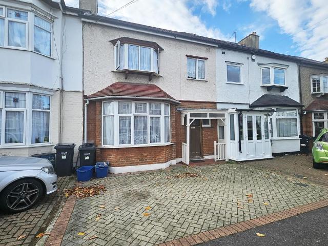 3 bedroom terraced house to rent