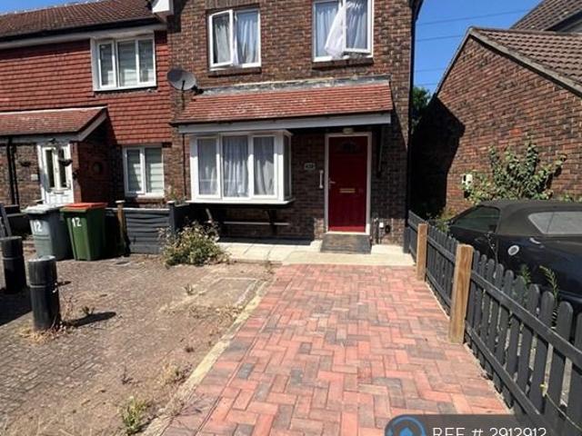 3 bedroom terraced house to rent