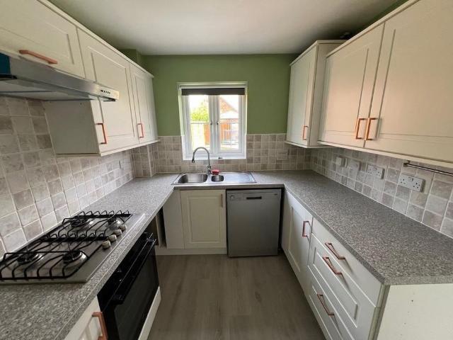 3 bedroom terraced house to rent