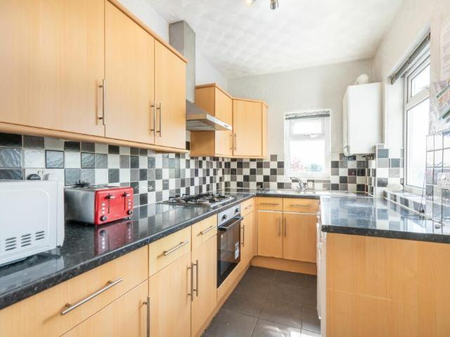 3 bedroom terraced house to rent