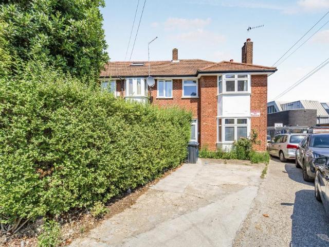 3 bedroom terraced house to rent
