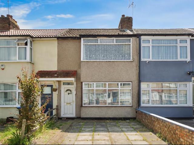 3 bedroom terraced house to rent