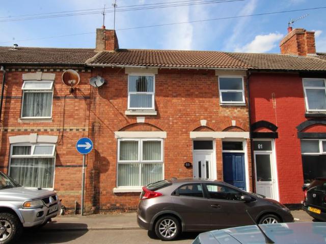 3 bedroom terraced house to rent
