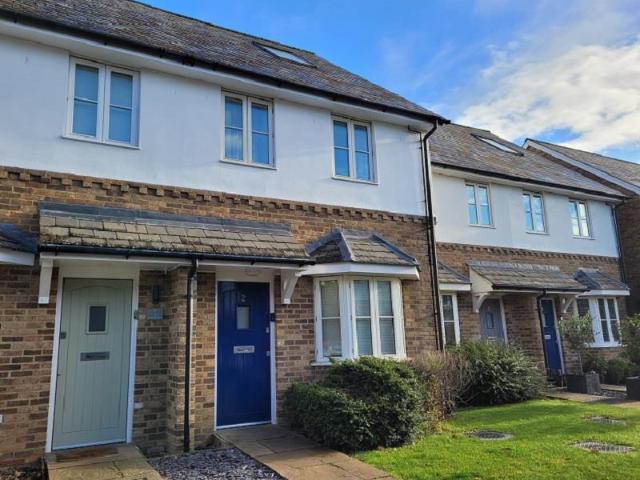 3 bedroom terraced house to rent