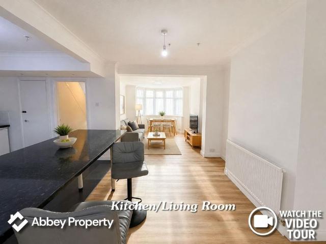 3 bedroom terraced house to rent