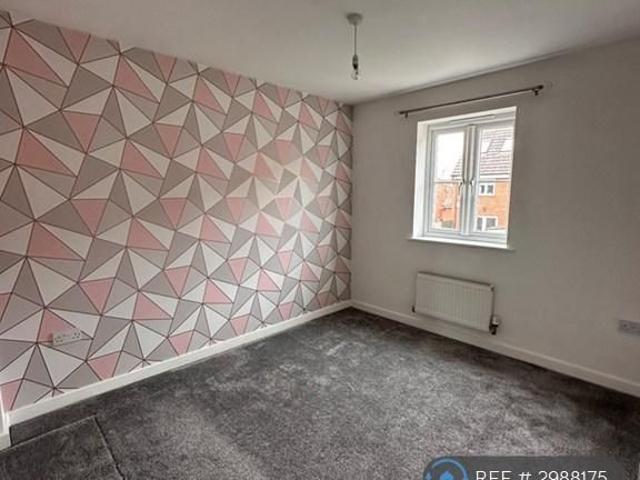 3 bedroom terraced house to rent