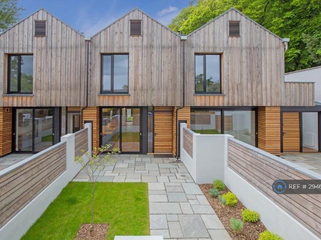 3 bedroom terraced house to rent