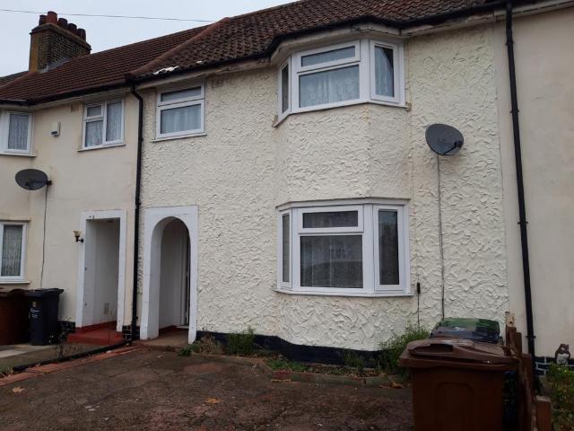 3 bedroom terraced house to rent