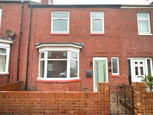 3 bedroom terraced house to rent