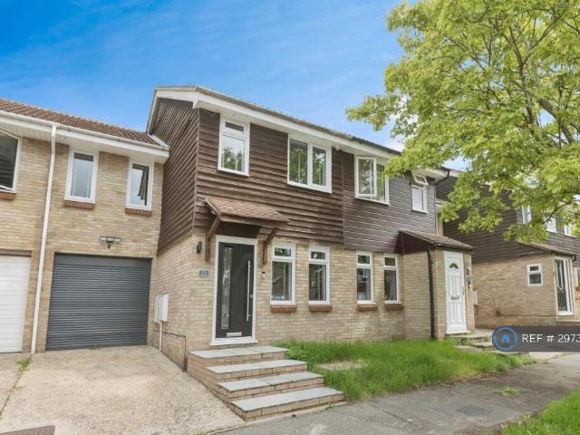 3 bedroom terraced house to rent
