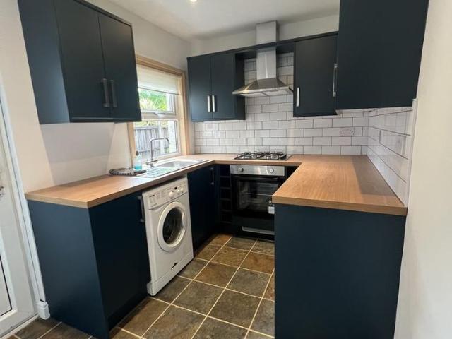 3 bedroom terraced house to rent