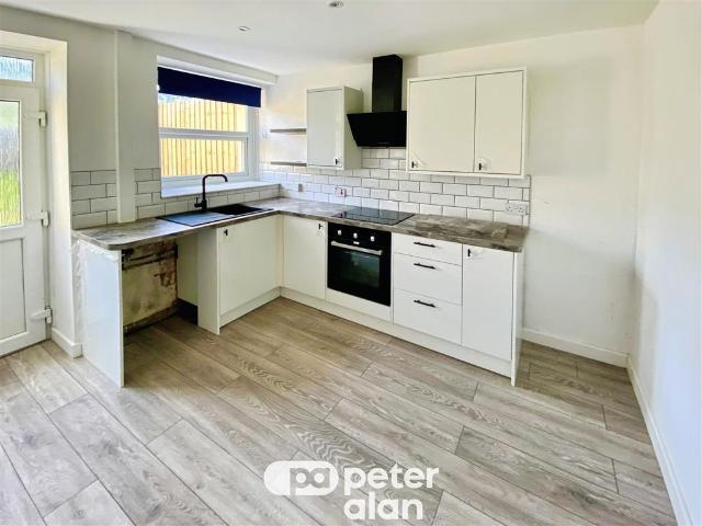 3 bedroom terraced house to rent