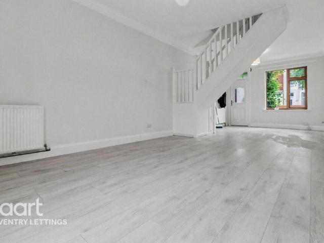 3 bedroom terraced house to rent