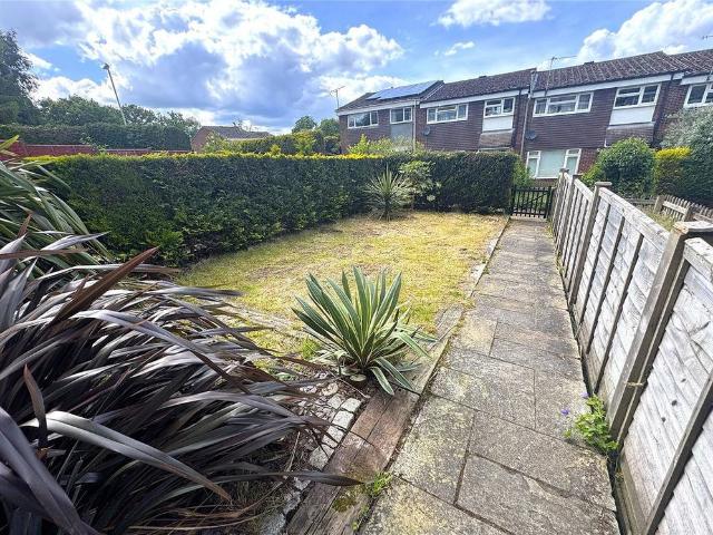 3 bedroom terraced house to rent