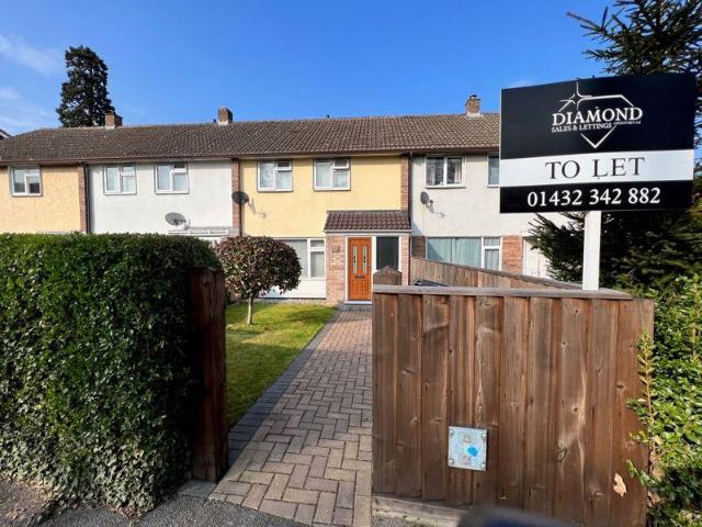 3 bedroom terraced house to rent