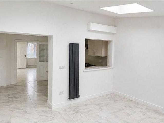 3 bedroom terraced house to rent