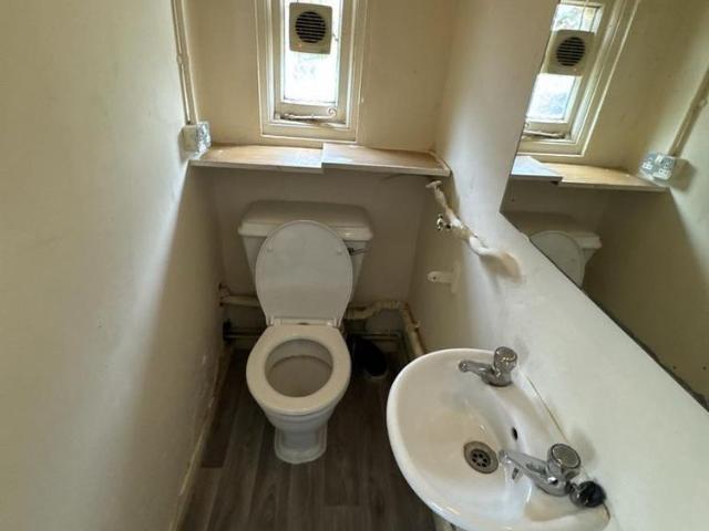 3 bedroom terraced house to rent